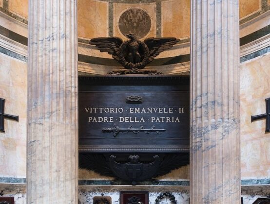 Unlocking History: The Pantheon's Bronze Doors and Their 2000-Year Journey